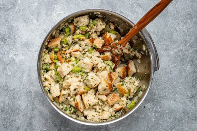 Classic Bread Stuffing - Classic Recipes